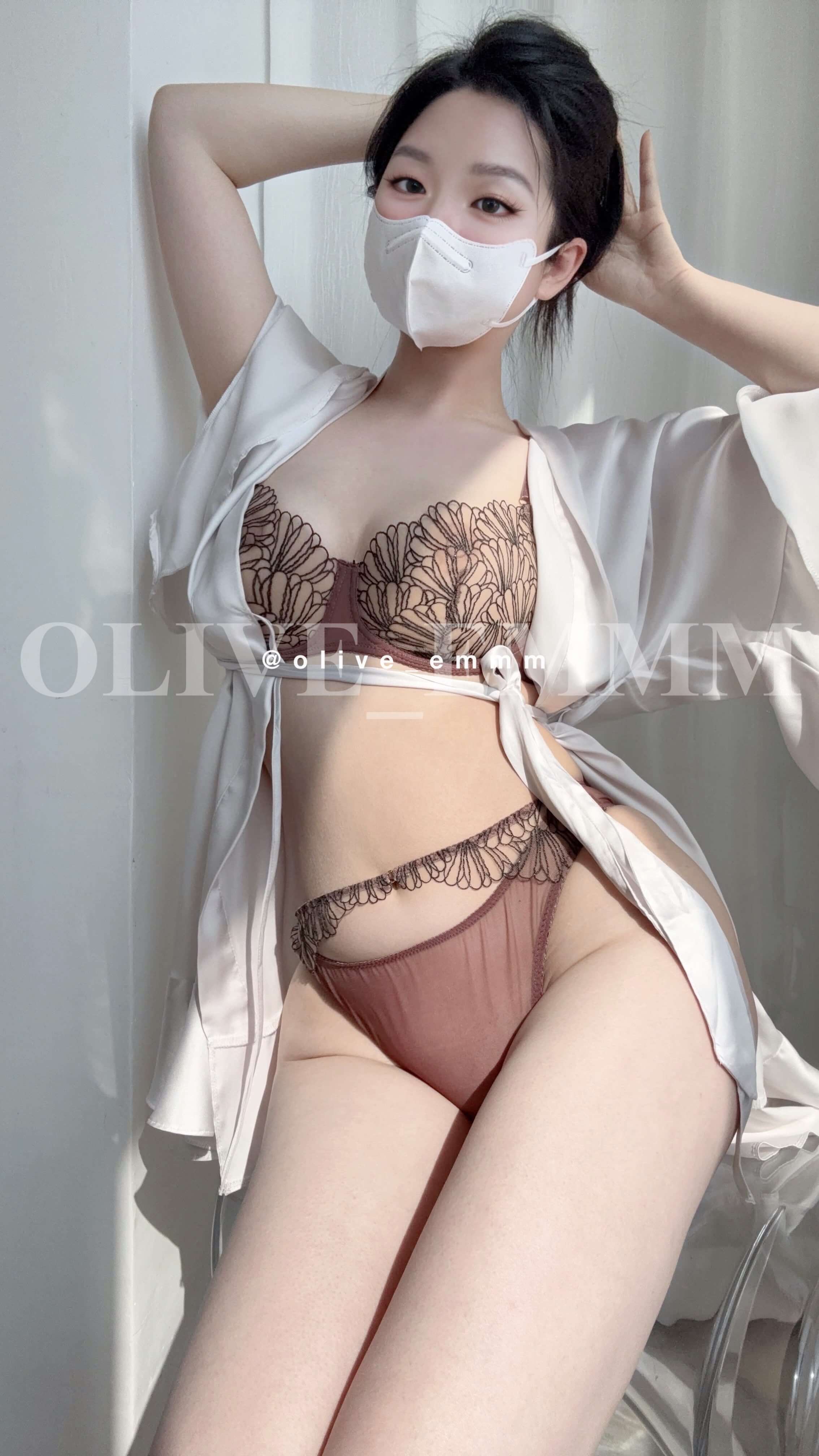 olive_emmm 足控cos博主 最新写真资源合集下载[持续更新] – 喵映社